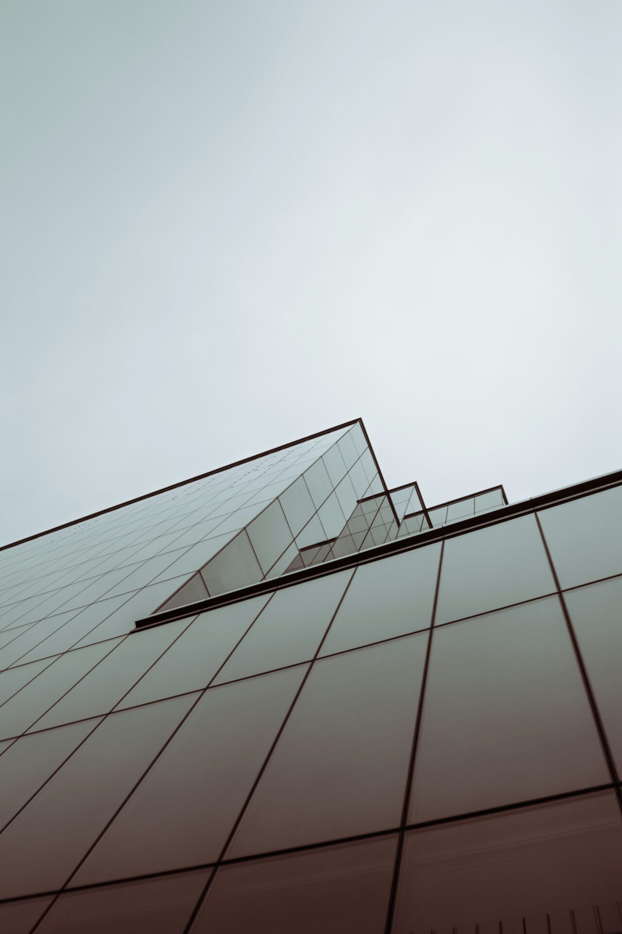 ALUCOIL revoluciona el sector con Larson® EVO, su serie más sostenible ...